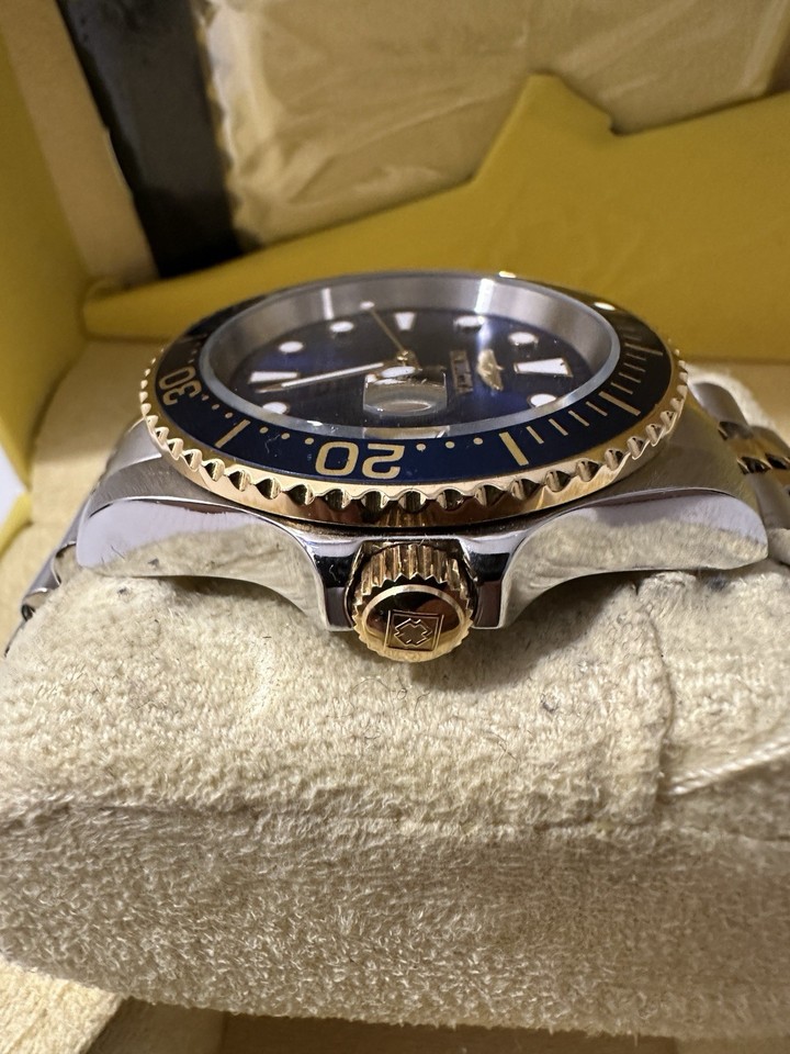 Invicta Pro Diver Automatic Blue Dial Two-tone Men's Watch 30093 ...