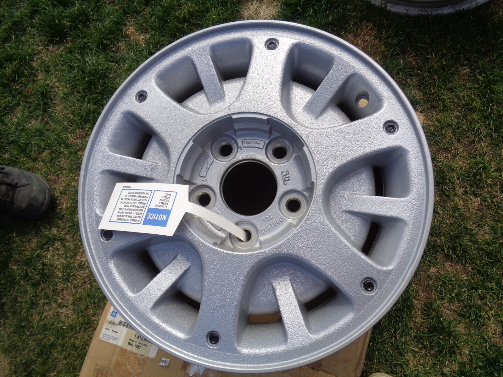GENUINE GM 12360013 1994 95 GMC SONOMA 95 JIMMY 15X7 ALUMINUM WHEEL RIM ...