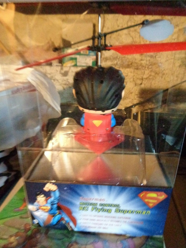 Superman Motion Control RC Flying Superman - Ages 8+ NEW | eBay