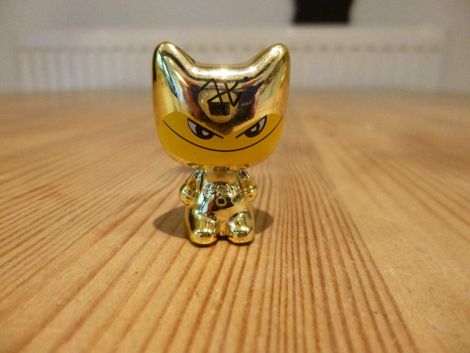 Gogos Crazy Bones Gold Series 1, full set but selling individually ...