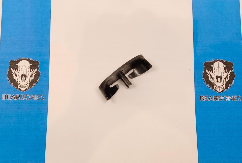 Defender 90 110 Genuine Badge for front Grille Grill DAS100150 | eBay