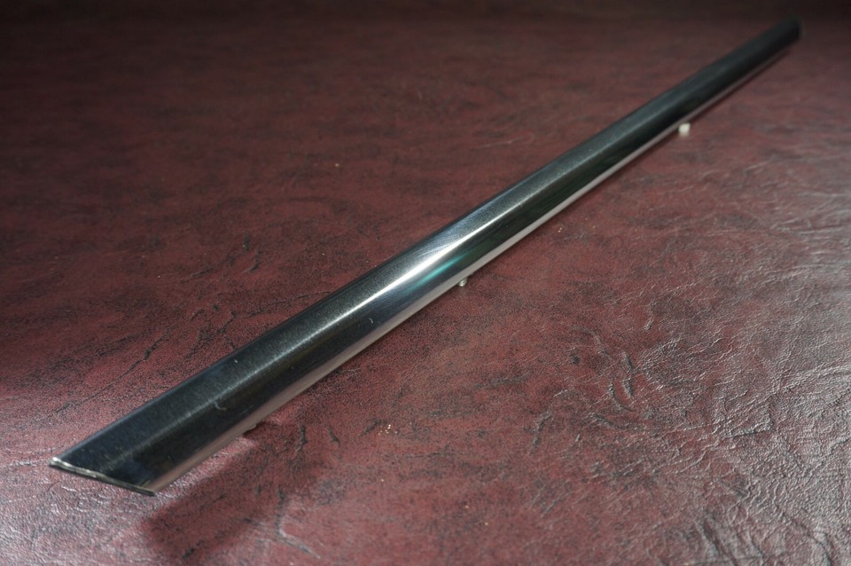 Rear MOULDING BODY LOWER BACK PANEL CENTER Fit AE70 KE70 TE70 71 DX GL ...