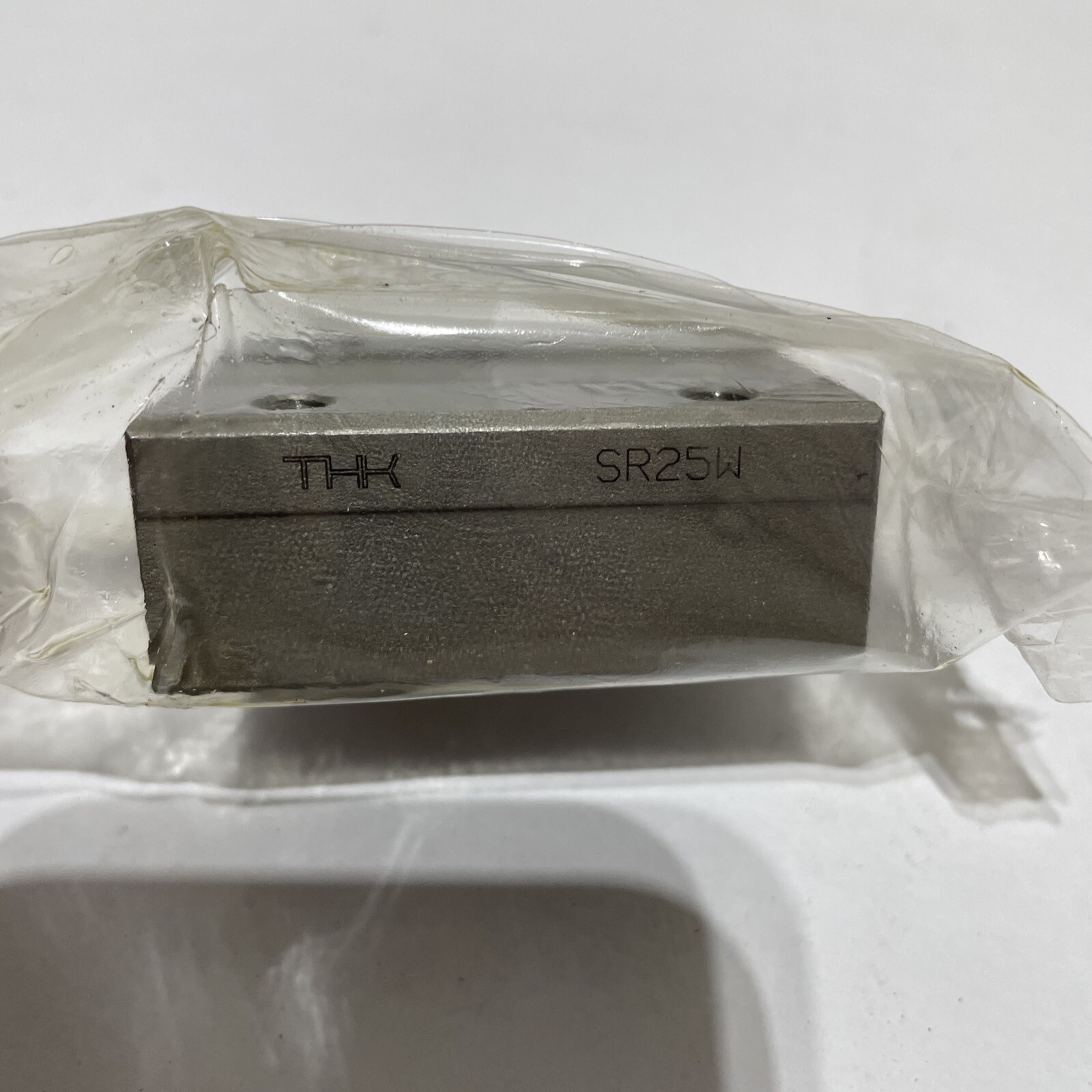 THK SR25W Linear Bearing With 460mm Square Rail for sale online | eBay