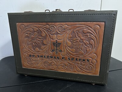 Science & Medicine (Pre-1930) - Antique Medical Kit