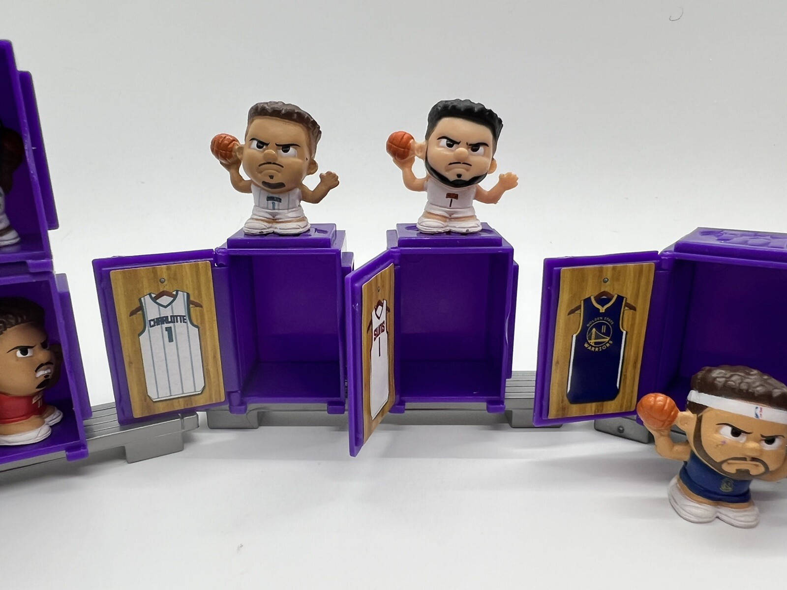 NBA Teenymates S8 Individual Lockers & Figures Choose UR Team - NBA ...