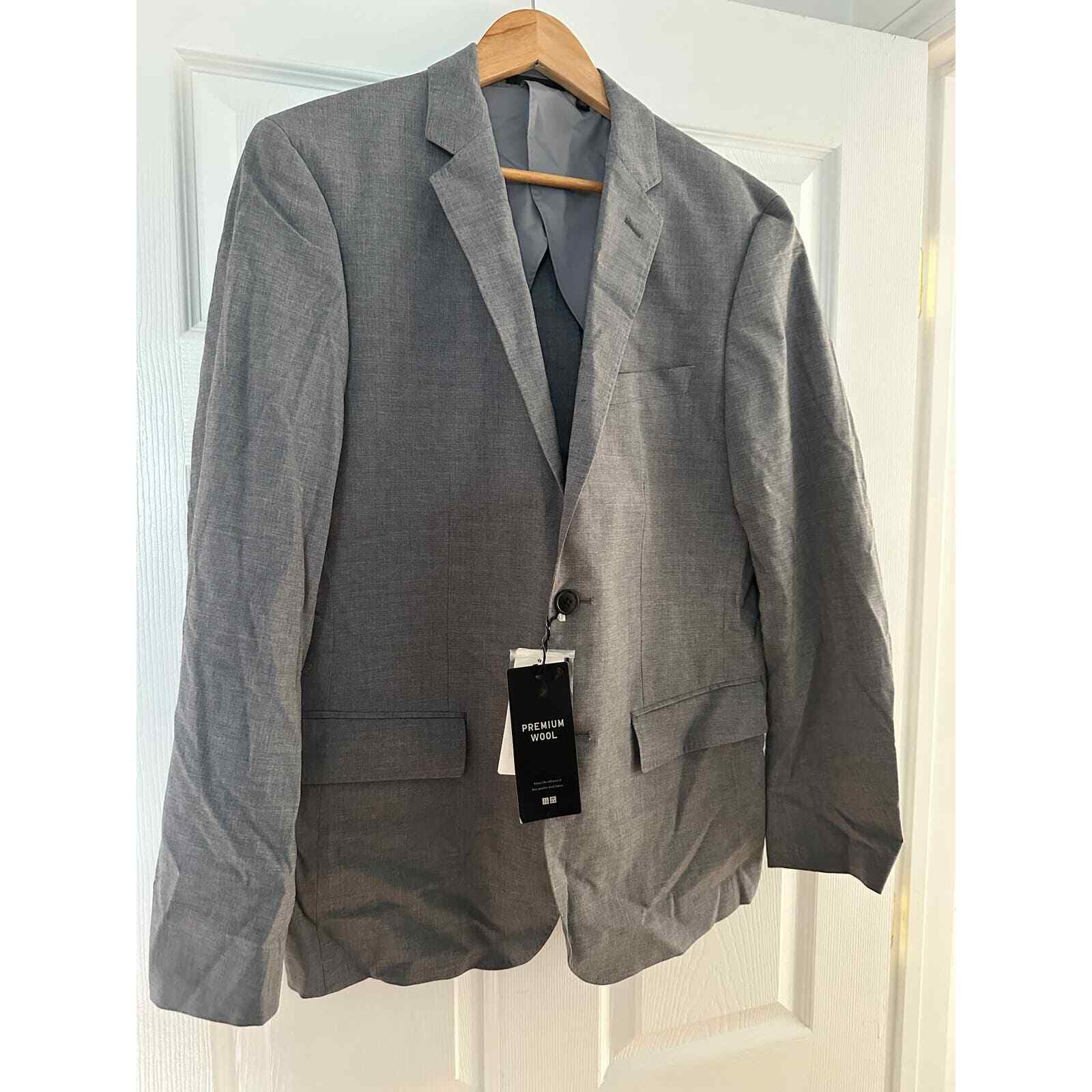 Uniqlo Stretch Wool Slim Fit Jacket NWT
