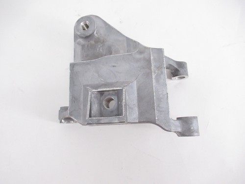 Genuine OEM Nissan 11232-EL00B RH Front Engine Mount Bracket 2007-2012 ...