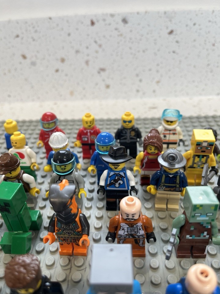 Lego Minifigures Bundle Over 50 Figures. Vintage, Ninjago, Minecraft ...
