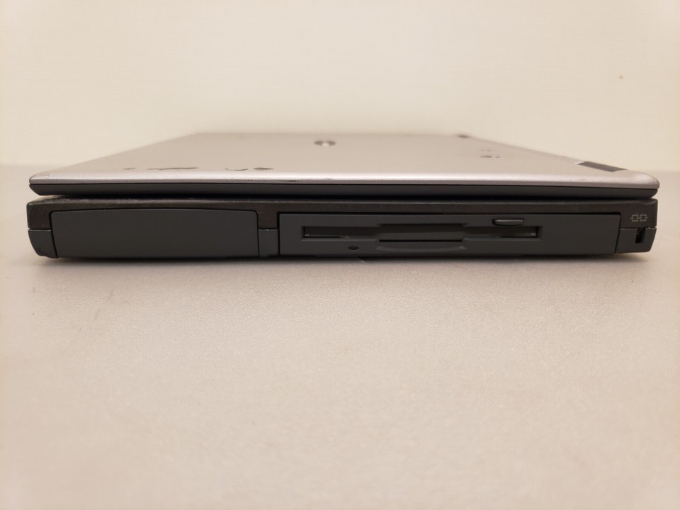 Vintage Micron TransPort LT Laptop PIII 700MHz 320MB 12GB Win98 1.44MB ...