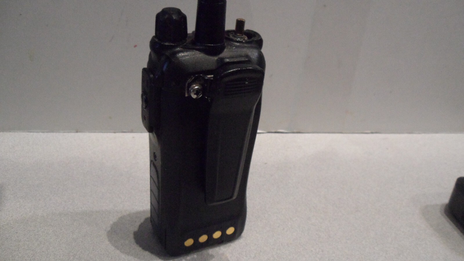 Harris MOMENTUM HDP100 UHF 450-520 Mhz 4W Digital Two Way Radio HD ...