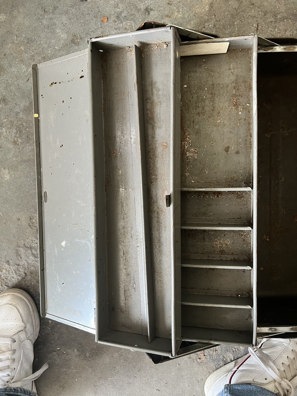 Metal Tool Box Cantilever Bench & Carry Vintage Heavy Duty Old 22×10x13 ...