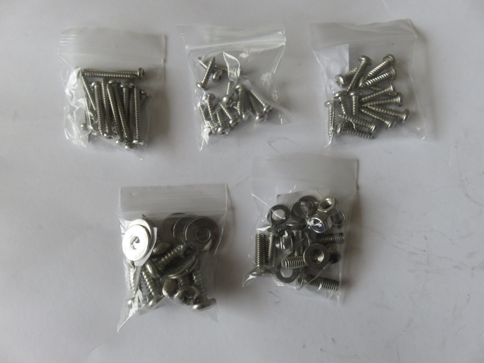Land Rover Defender 90, 110 Multi A2 S/steel Screw kit From Vin No ...
