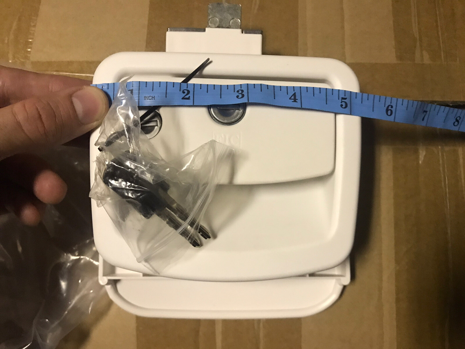 White Paddle Entry Door Latch RV Camper Trailer Lock NEW Fastec FIC ...