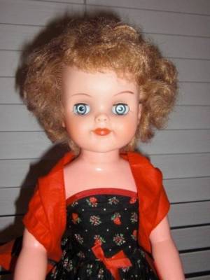 Horsman ~ Vintage 1950s Vinyl HP 18" Fashion Doll and 5 Sets Factory ...