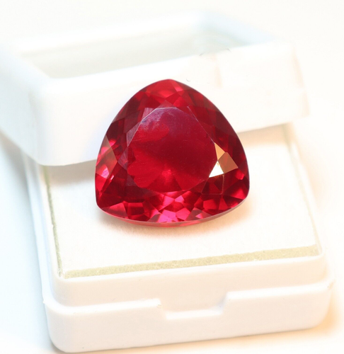 Natural Pigeon Blood Red Ruby Trillion 17.20 Carat Earth-Mined ...