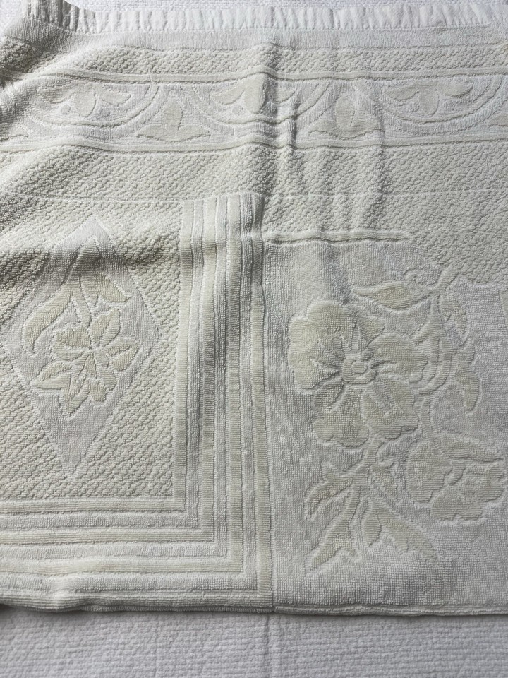 70's Vintage Bath Hand Towel Lot Blue Floral Flowers Halston etc. | eBay