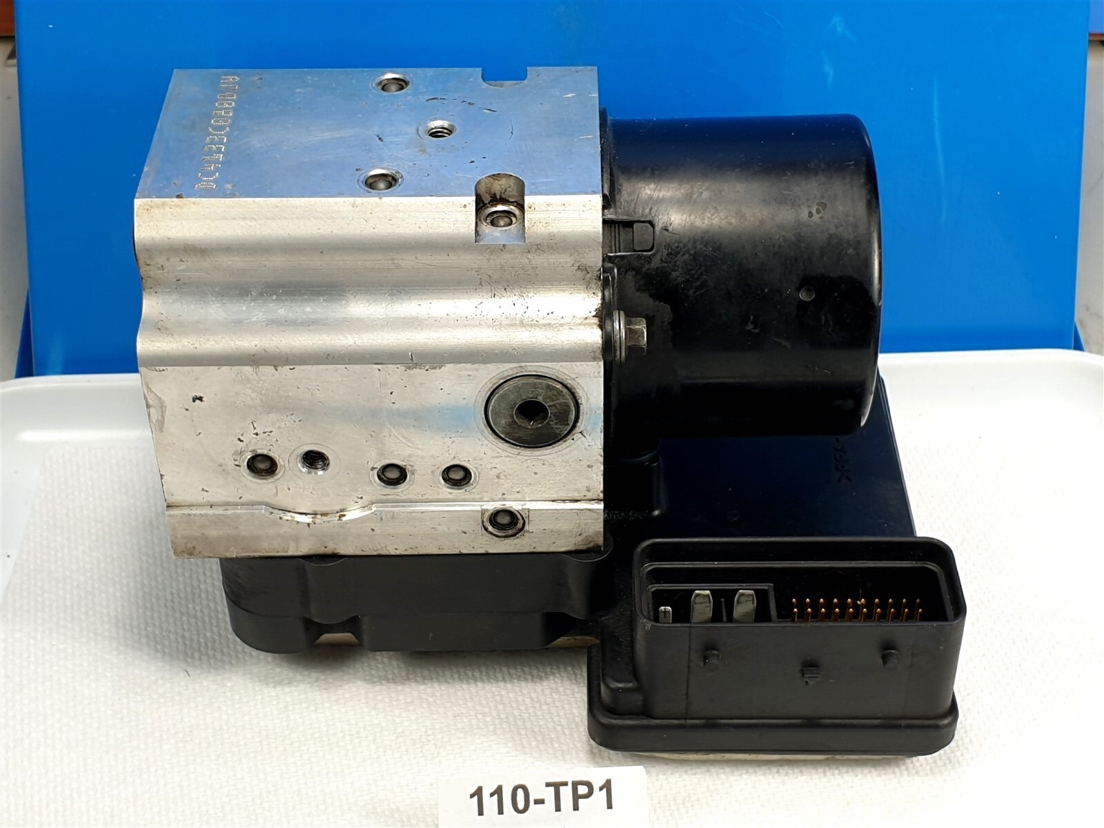 2003-2006 GMC Silverado ABS Anti-Lock Brake Pump Control 13642514R OEM ...