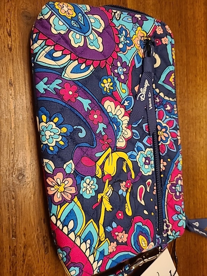Disney Vera Bradley RFID Wristlet Wallet Sensational Six Paisley Pluto ...