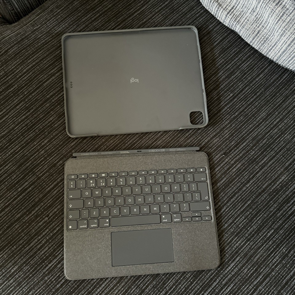 LOGITECH Combo Touch iPad Pro 12.9" Keyboard Folio Case, 6th generation ...