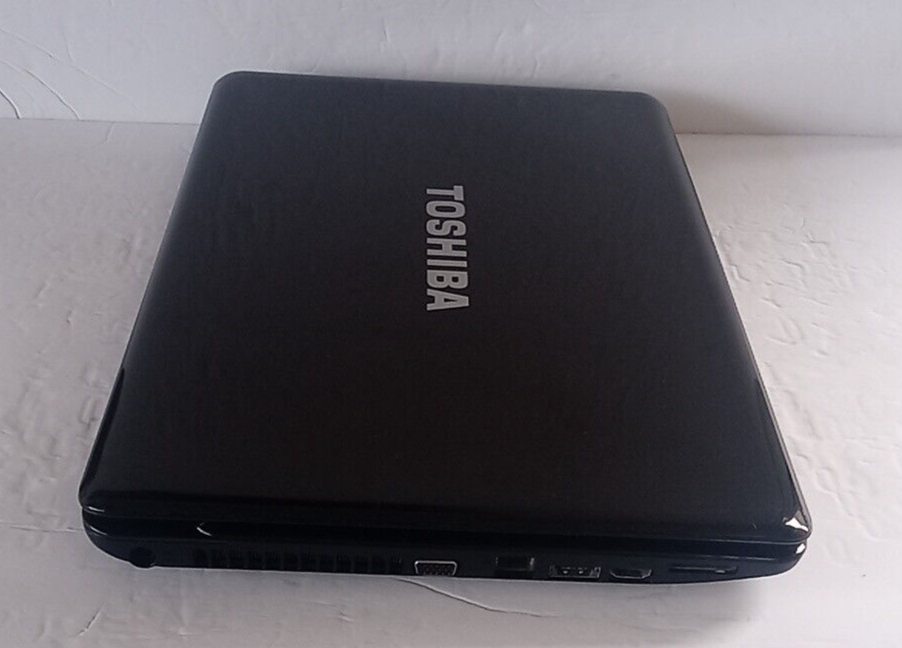 TOSHIBA SATELLITE L675D-S 17.3" AMD PHENOM II 2.90GHz 4GB 500 GB WIN 10 ...