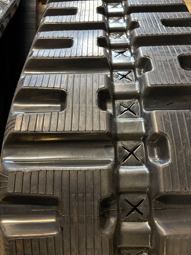 13" C Pattern Rubber Track 320X86X49 Fits T180, T190 T550, T590, T595 ...