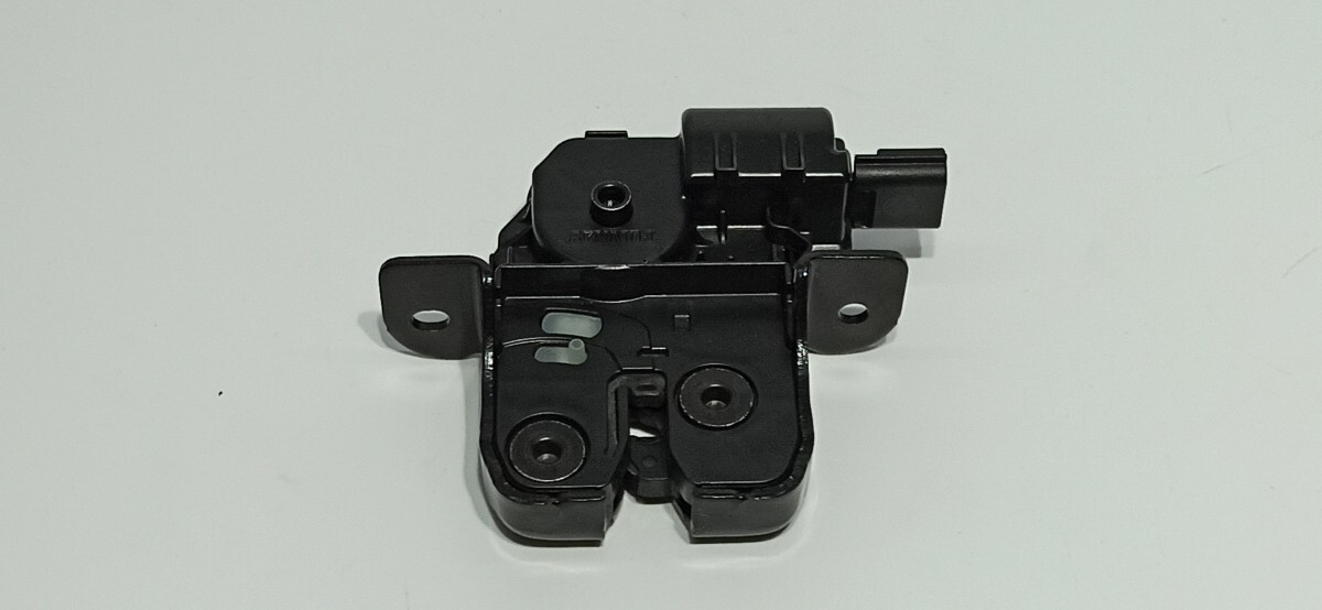 882638 Lock Trunk/Gate For RENAULT CAPTUR 905039428R | eBay