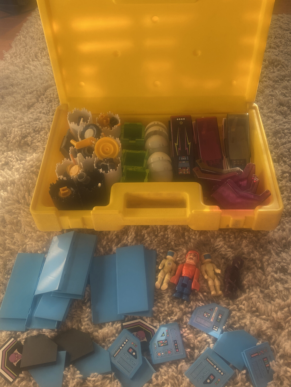 Vintage Fisher Price Construx building Blocks Set With Case 100+pieces ...