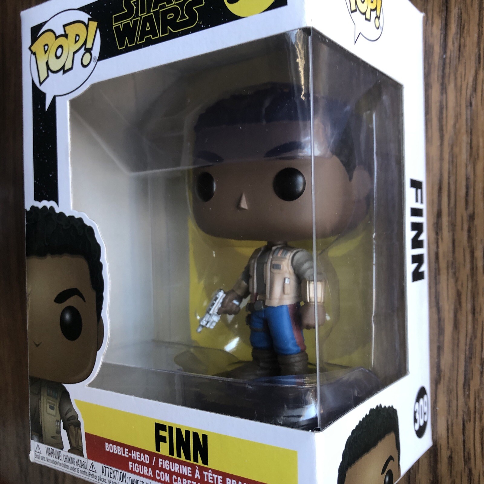 Funko Pop Movies: Star Wars Finn Vinyl Figure #309 John Boyega ...