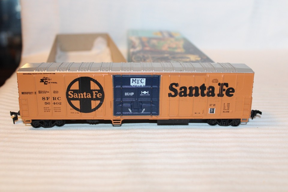 HO Scale Athearn, 57' Reefer Box Car, Santa Fe, Orange, #56402 Built | eBay