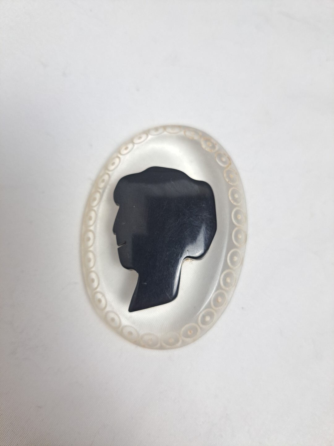 Vintage Large Clear Lucite & Black Bakelite Style Pla… - Gem