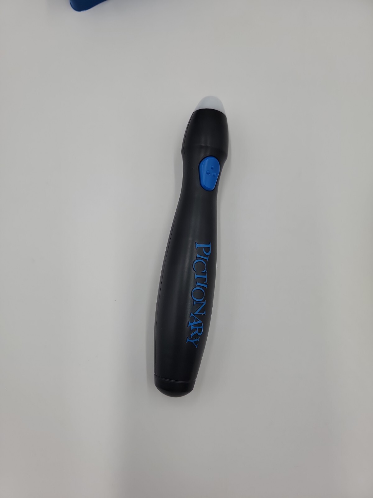 Mattel Games Pictionary Air – Navy Pen Version with 224 Unique Clues ...