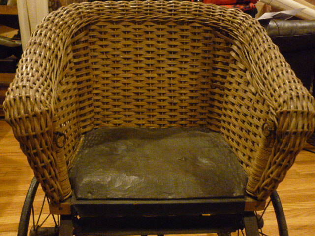 1900 HEYWOOD WAKEFIELD CHARIOT WICKER COACH CHILDS STROLLER CARRIAGE ...