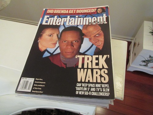 Entertainment Weekly Jan 14 1994 Trek Wars Deep Space Nine Babylon 5 ...