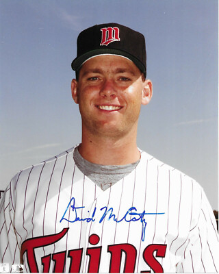 DAVID McCARTY Autographed Signed 8 x 10 Photo Minnesota Twins Baseball ...