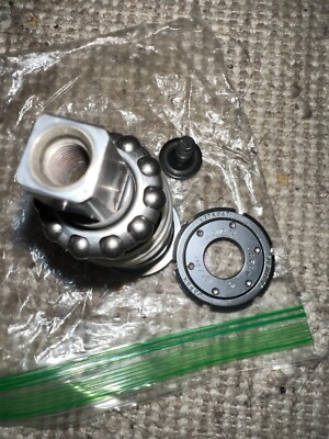 Bottom Brackets - Square Taper Iso - Nelo's Cycles