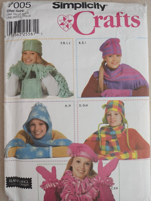 Simplicity Pattern 7005 Misses Fleece Hats Mittens Scarf Gloves Tote ...