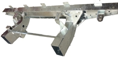 LAND ROVER DEFENDER 90" GALVANISED REAR CROSSMEMBER WITH CHASSIS ...