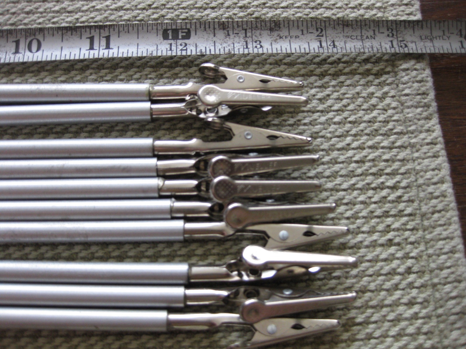 Wire Harness Jig Separator Small Parts Clips on Ends of Arms ...