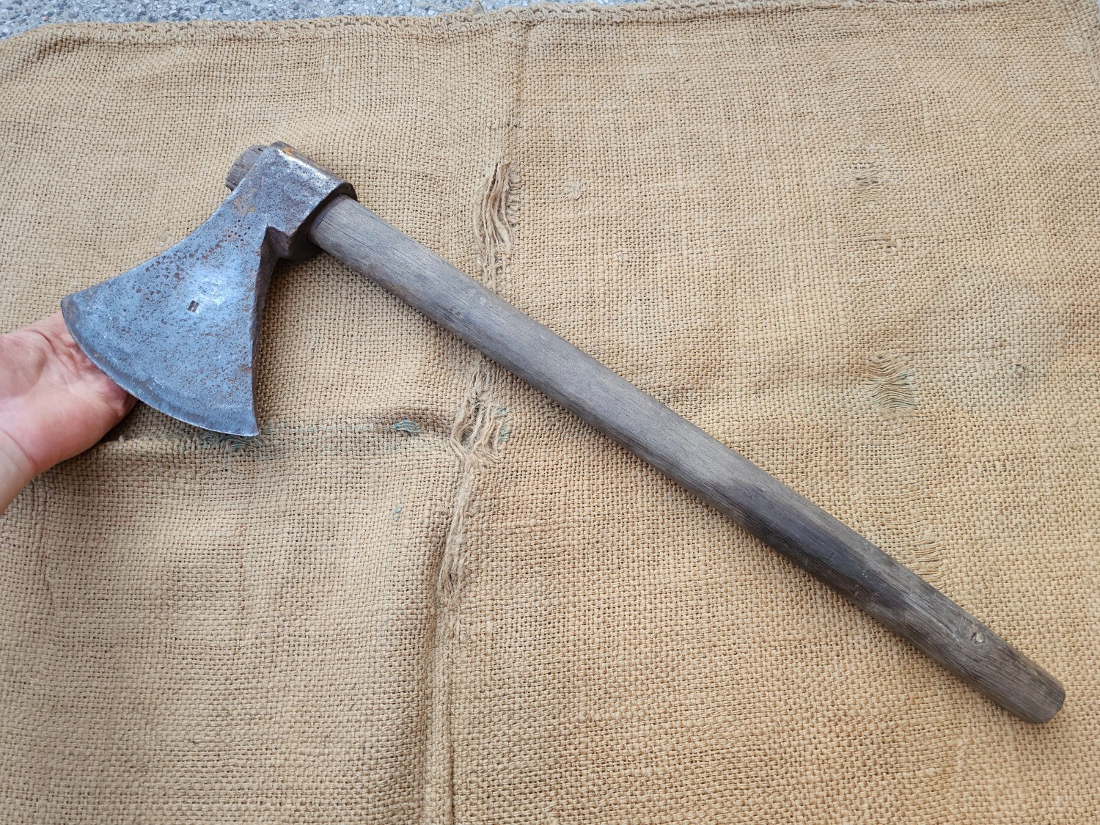 LARGE ANTIQUE FRENCH HAND FORGED AXE FELLING SPLITTING BUSHCRAFT ...