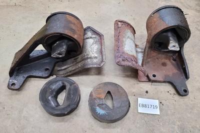 OEM 1994 - 2001 Front Engine Mounts Motor Mount V8 Gas Engine 5.9 5.2 ...