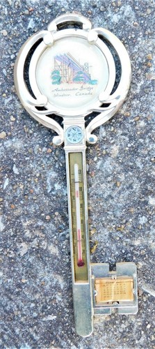 Vintage 1950's Goldfarb Novelty Key Thermometer Ambassador Bridge ...
