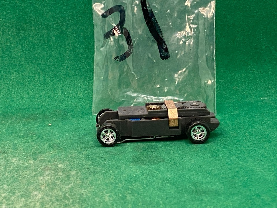 ORIGINAL AUTO WORLD T-JET ULTRA G RUNNING CHASSIS, CHROME WHEELS SUPER ...