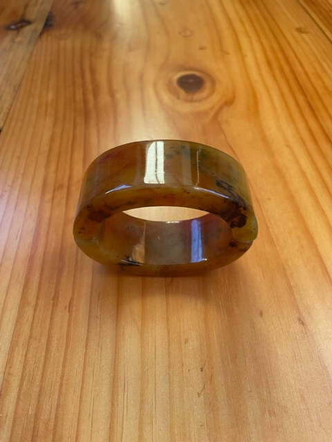 VINTAGE ROOT BEER BAKELITE SEMI-TRANSPARENT ROOT BEER… - Gem