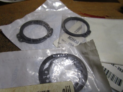 M35 Carbon Spring Steel Phosphate DSH(DIN Shaft) Ext Retaining Ring #35 ...