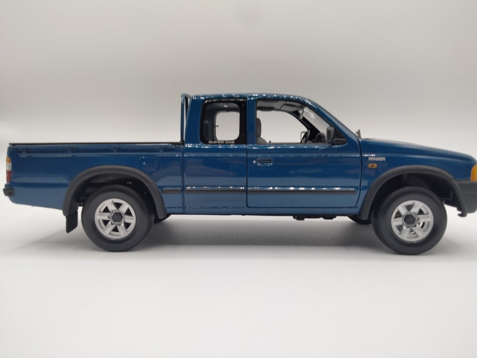 1/18 Action Ford Ranger Diecast Model With Box | eBay