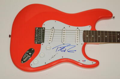 ROB THOMAS SIGNED AUTOGRAPH FENDER BRAND ELECTRIC GUITAR - MATCHBOX ...