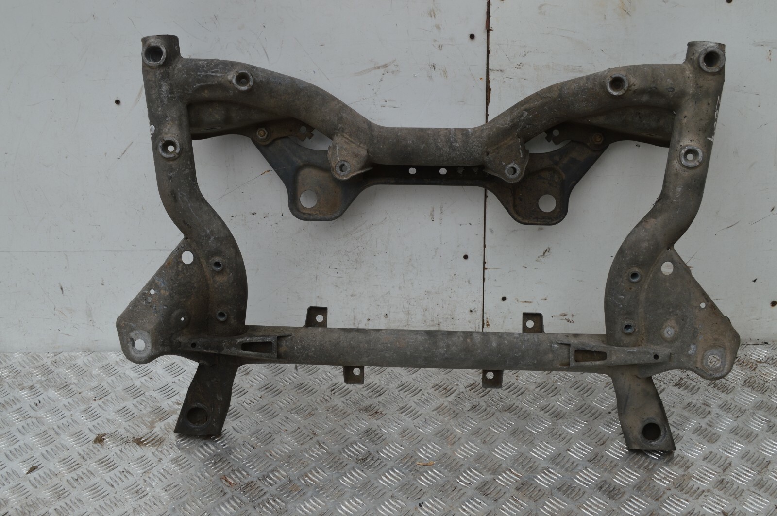 Mercedes C Class FRONT SUB FRAME W204 SUB FRAME FRONT 2008-2013 C220 ...