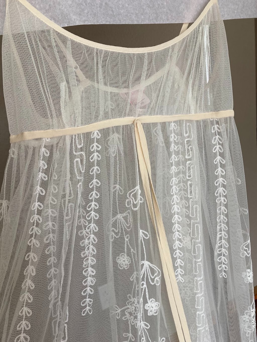 Vintage Victoria's Secret Sheer Embroidered Mesh Godd… - Gem