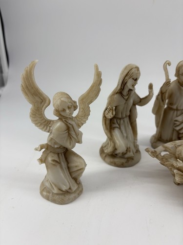 Vintage Mid Century 1960's Ivory Colored Plastic Nativity Set 12 Pieces ...