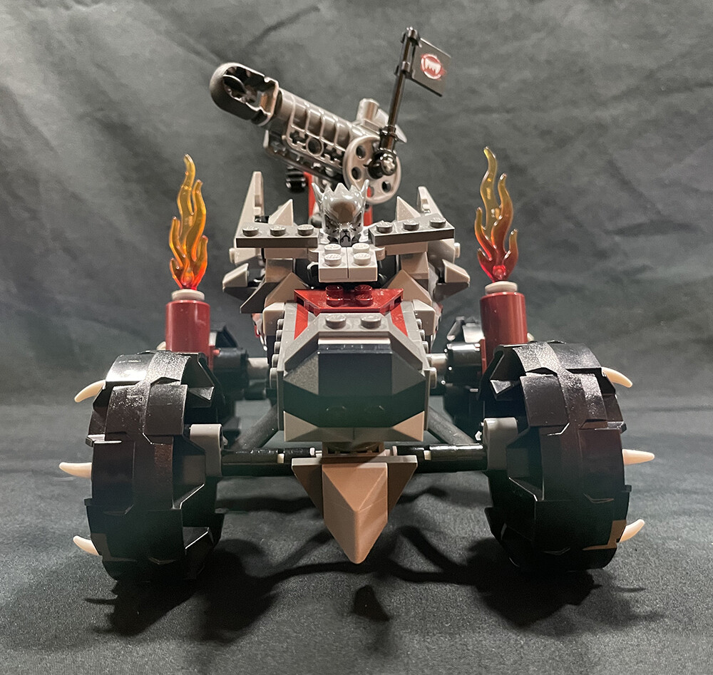 Lego Chima Wakz Pack Tracker LEGO CHIMA 70004 WAKZ' PACK TRACKER